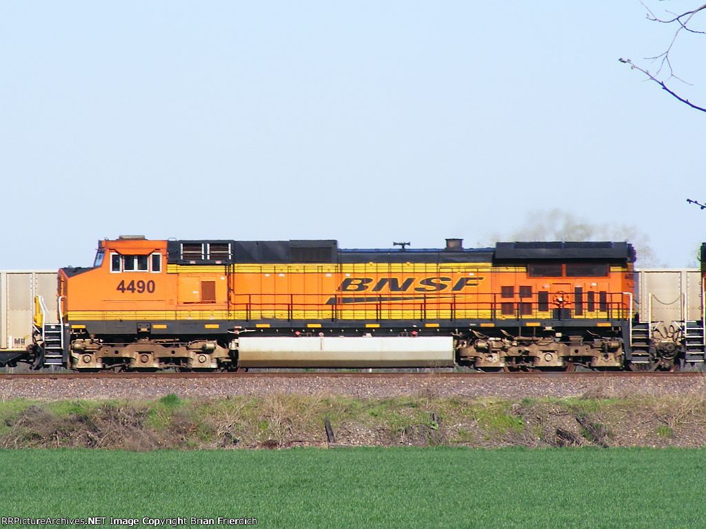 BNSF 4490